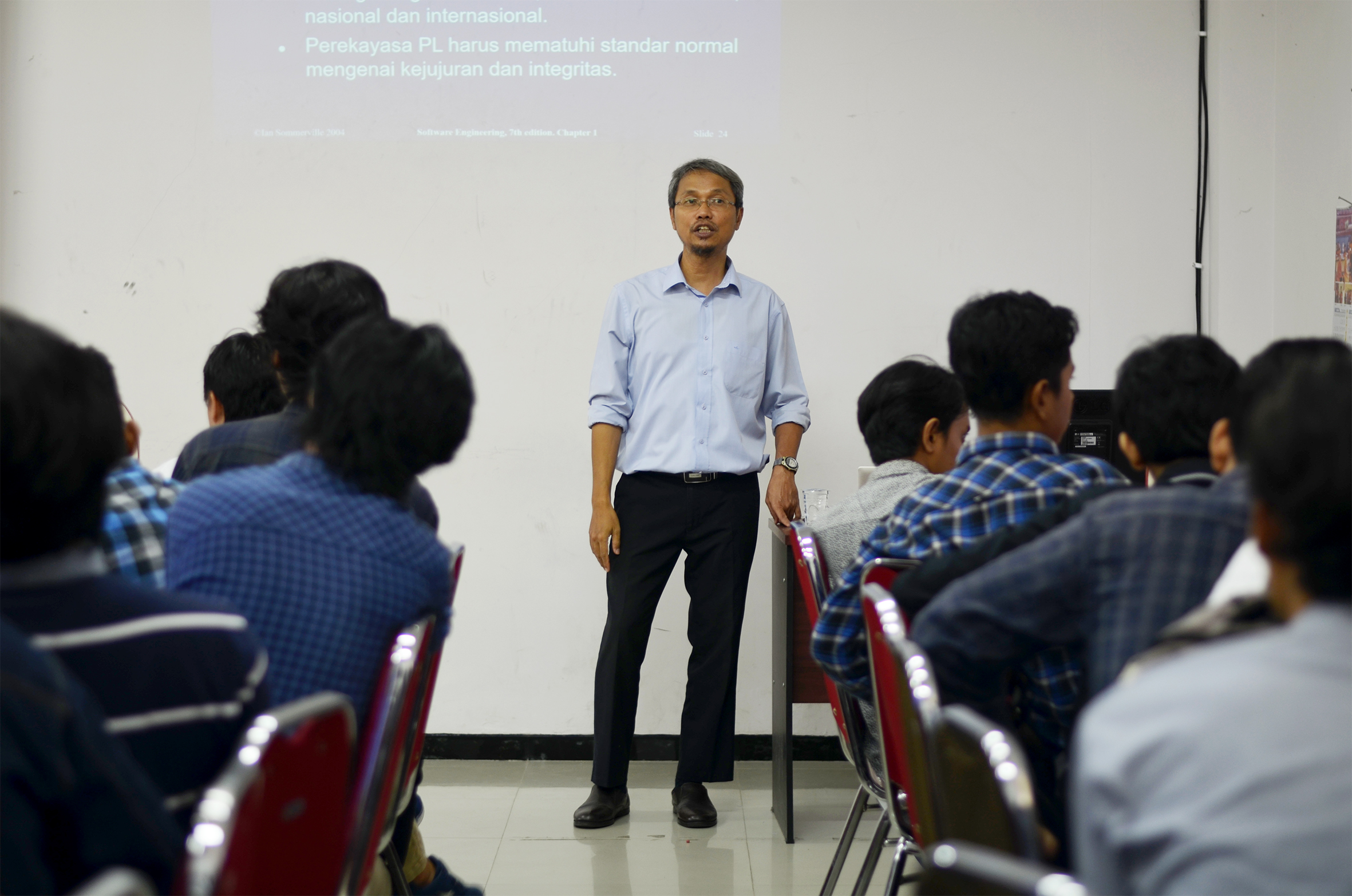 Mahasiswa Universitas Mulia Ikuti Kuliah Perdana Semester Genap ... Mahasiswa Universitas Mulia Ikuti Kuliah Perdana Semester Genap ...