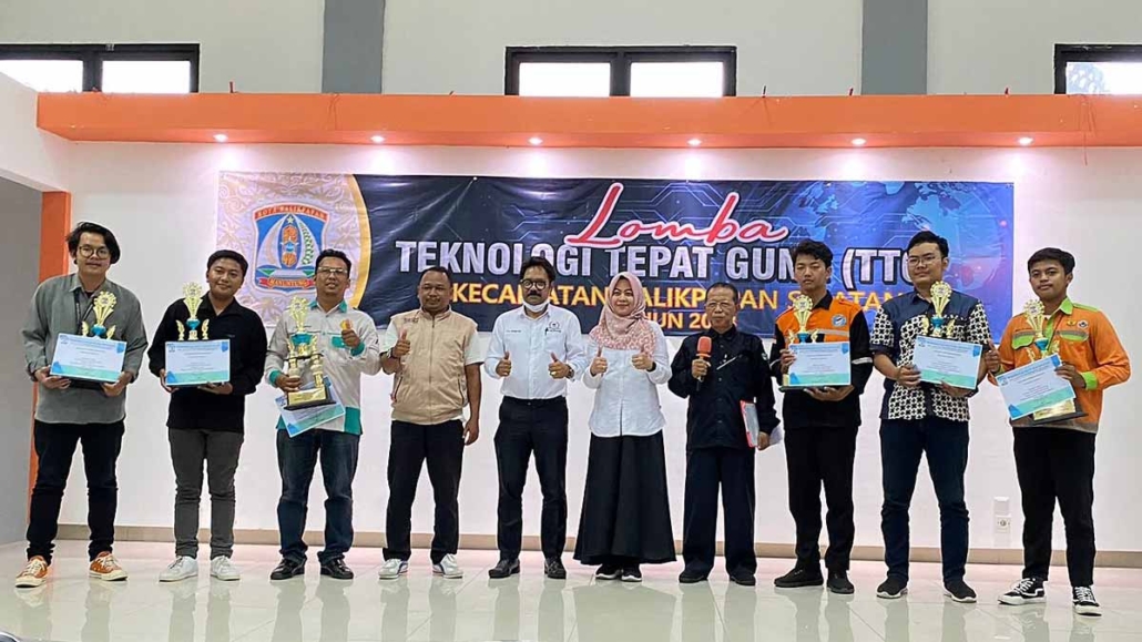Sering Juara Lomba, Dosen Sistem Informasi Ini Dorong Mahasiswanya ...