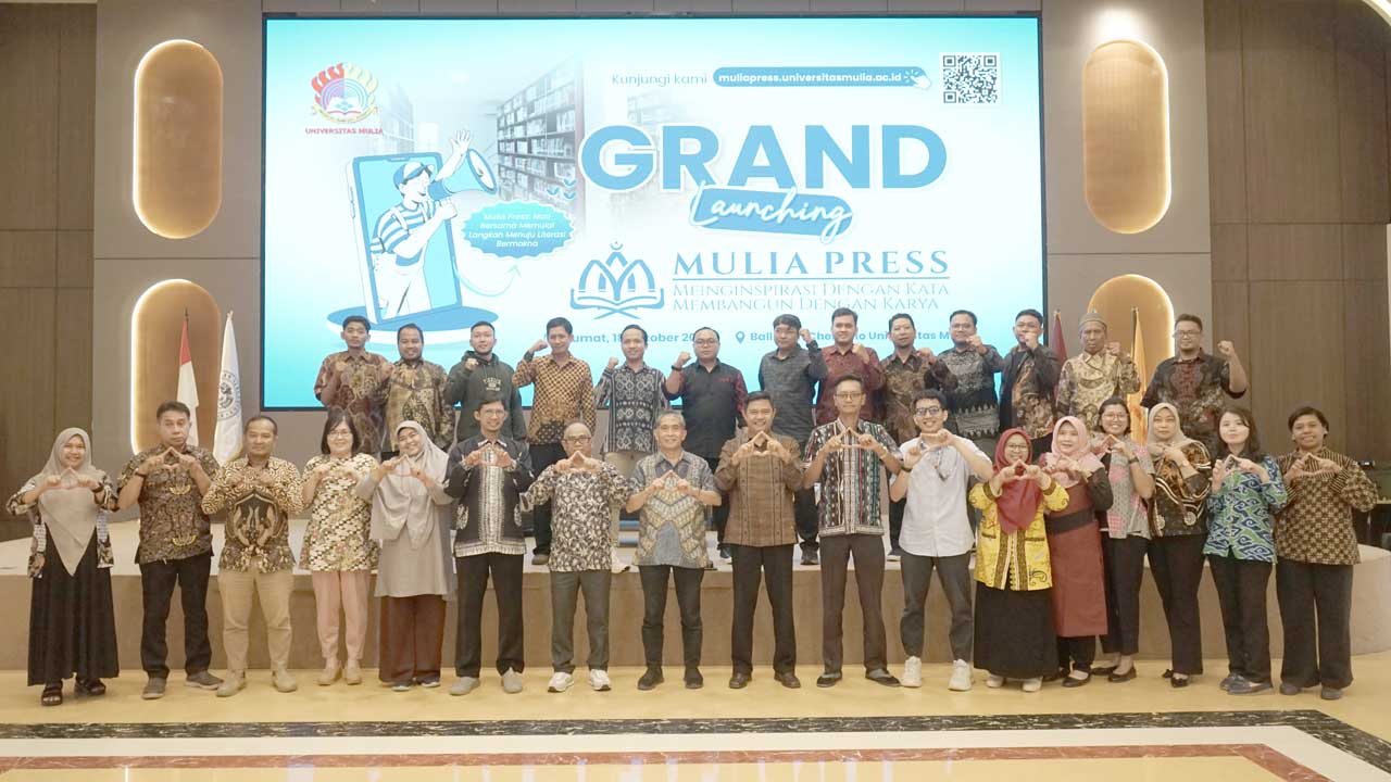 Rektor Universitas Mulia Resmikan Mulia Press - Universitas Mulia