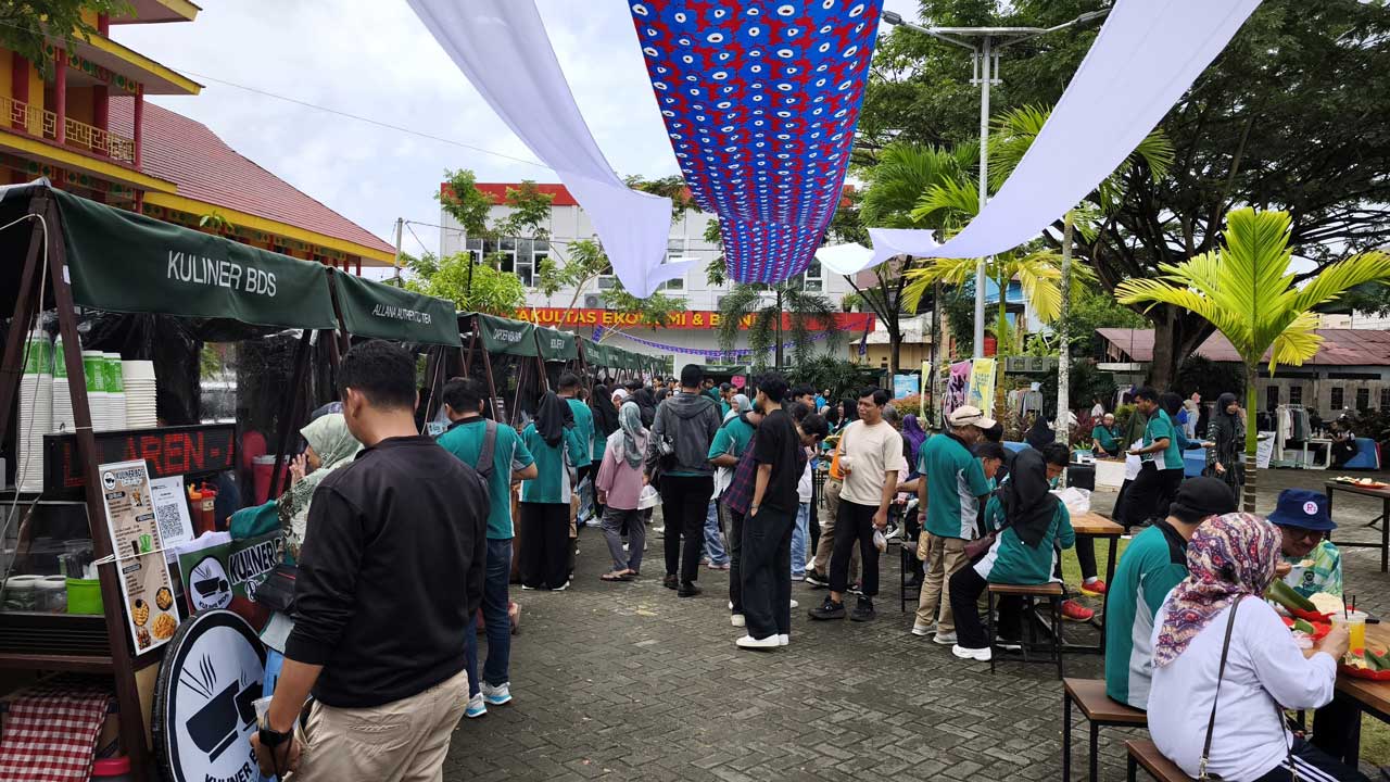 Pasar Pagi Mulia, Nongkrong Seru di Kampus Bersama Rektor dan Mantan ...